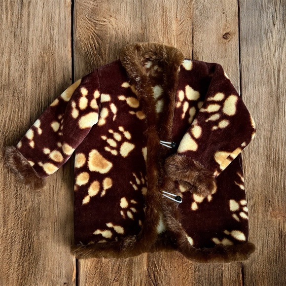Vintage | Jackets & Coats | Vintage Bear Paw Print Plush Faux Fur Teddy ...